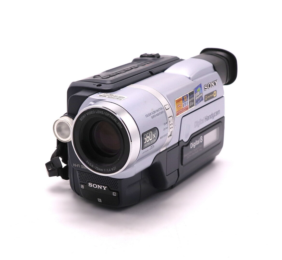 Видеокамера начального уровня Sony DCR-TRV140E