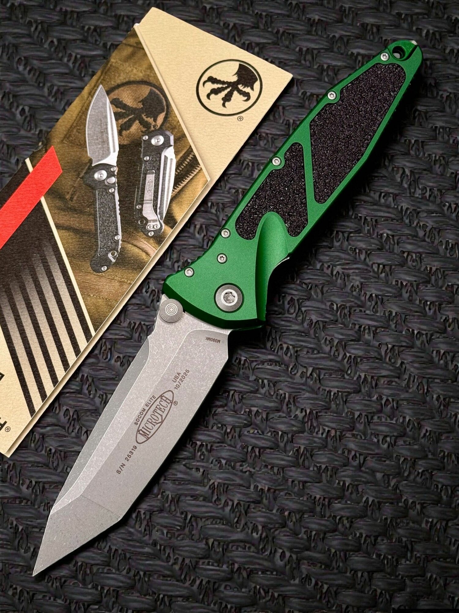 Нож складной MicroTech MCT16110APEG Socom Elite, Apocalyptic Blade, Emerald Green Handle