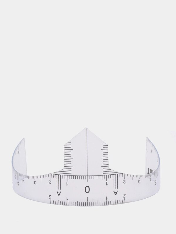 Линейка для разметки эскиза бровей