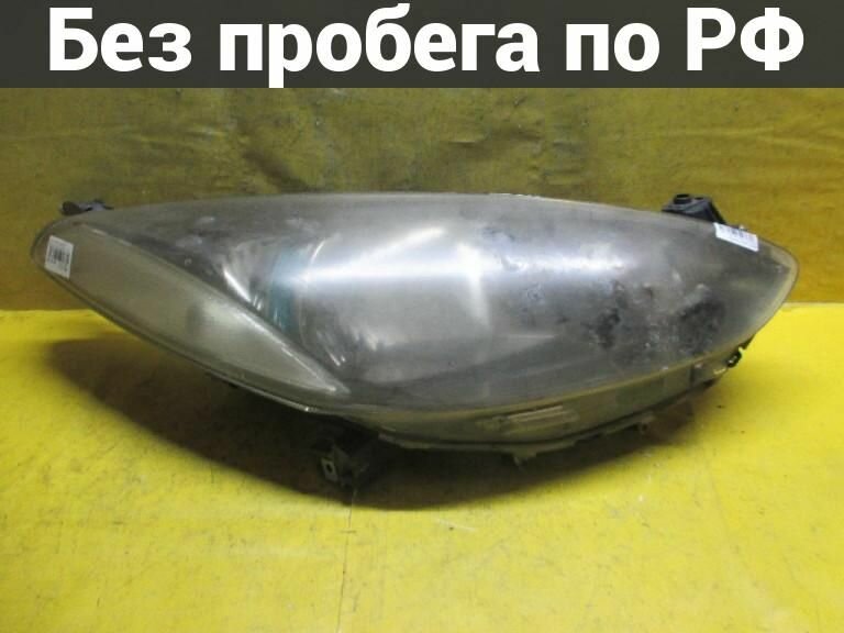 Фара Право с пробегом Mazda Demio DEJFS