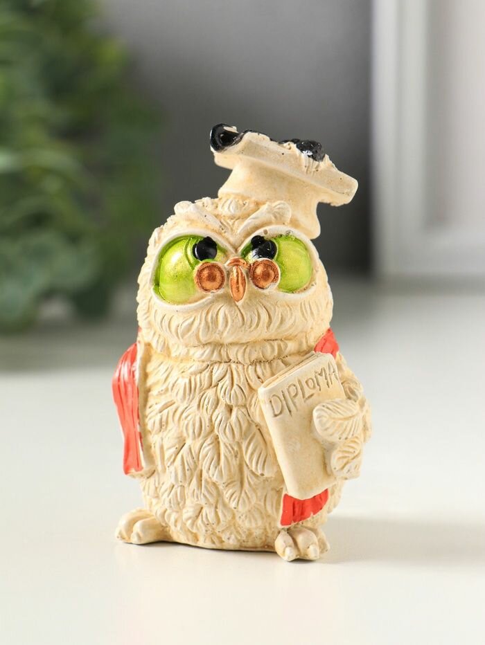 Фигурка гипс Сова с дипломом , слоновая кость, 8 5 см