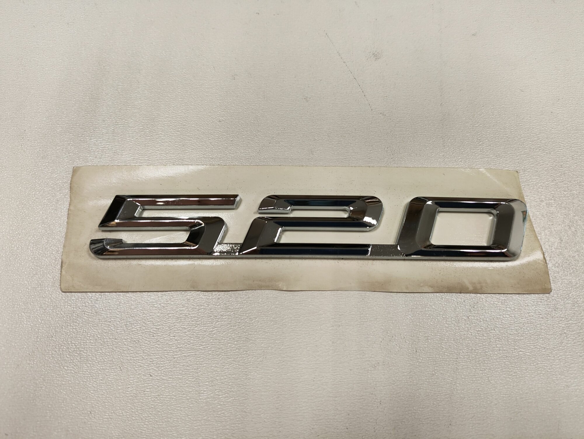 Эмблема "520" Lifan Breez [1.3 16V 5MT седан] L3921019A2