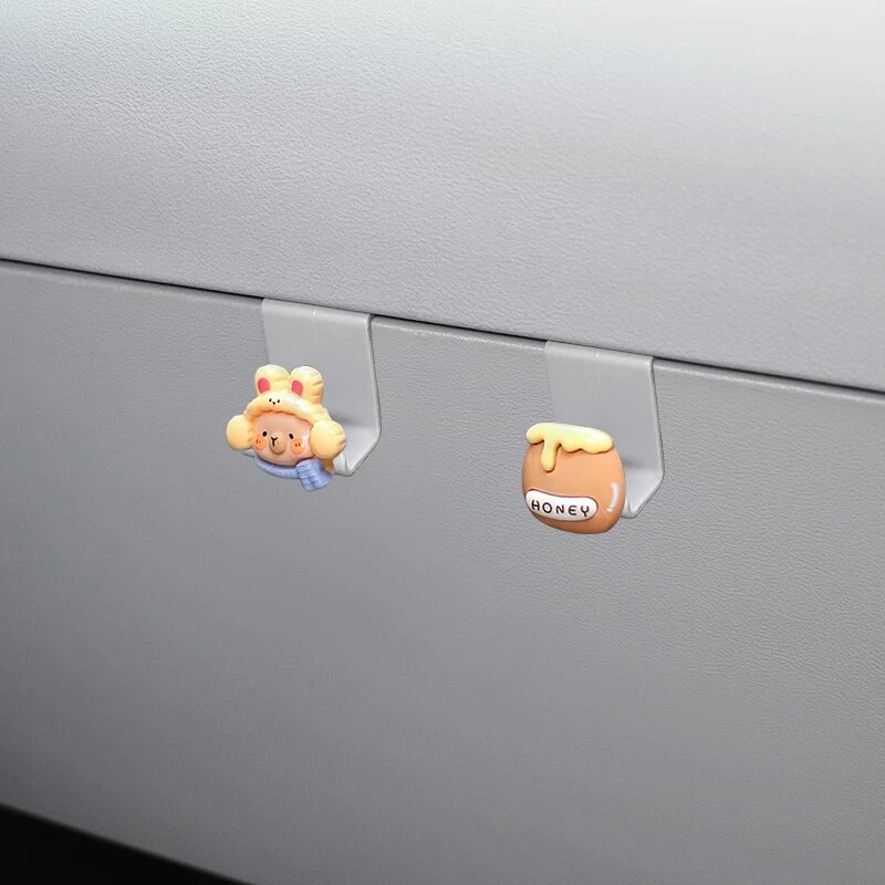 Xiaopeng M03 передняя дверца крючок для перчаток с мультяшными Capybara и Honey Pot - 2 шт, утренний туман