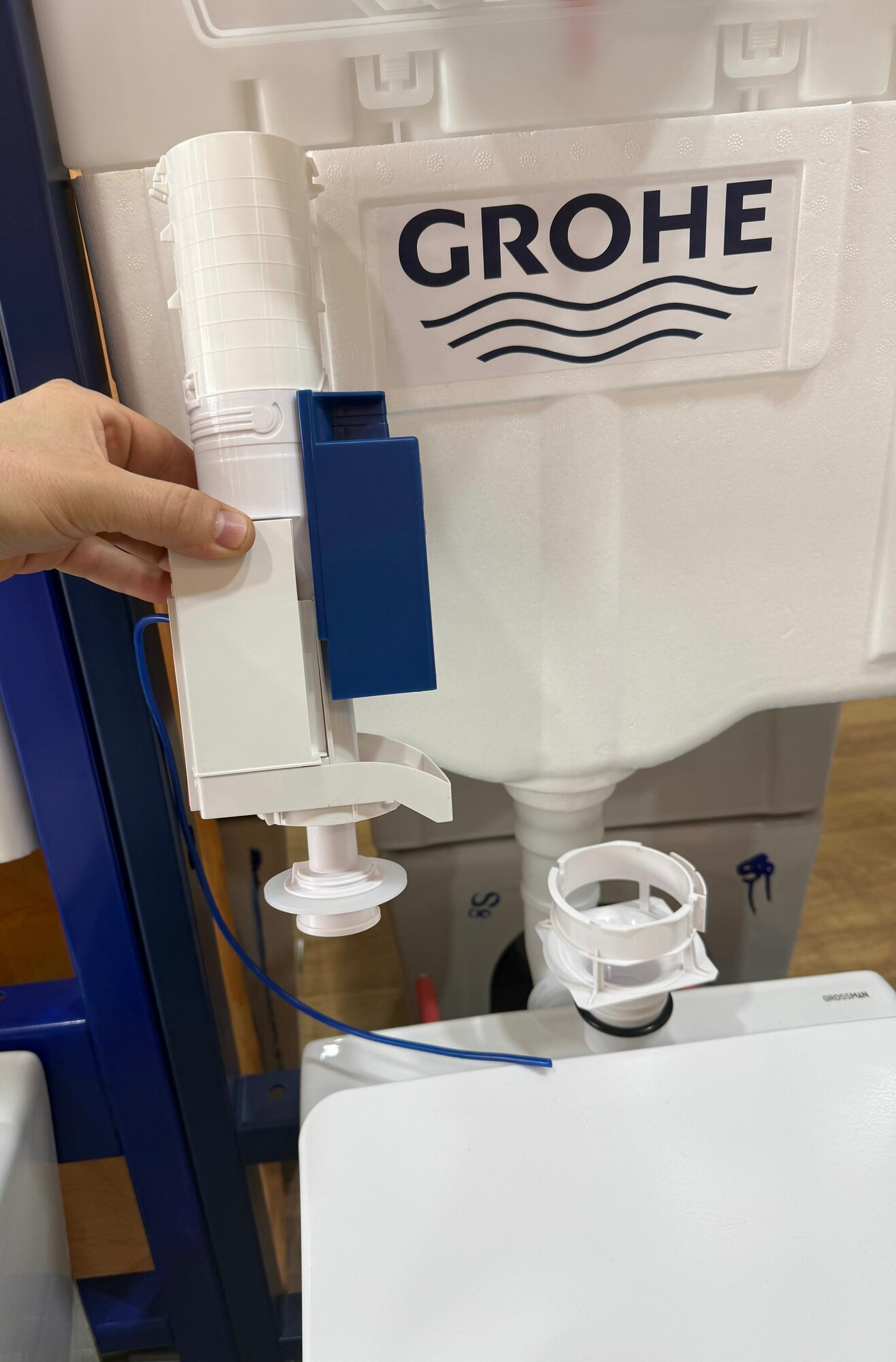 Смывной клапан для инсталляции Грое, пневматика Grohe Rapid SL42320000