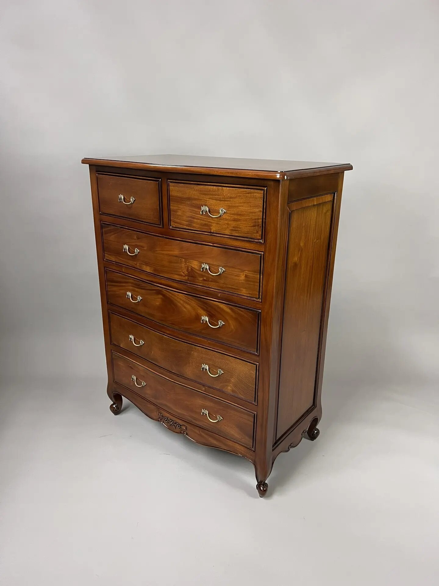 Комод Домкорлеоне из красного дерева (mahogany wood) с выдвижными ящиками, цвет орех CMH32 (коричневый)