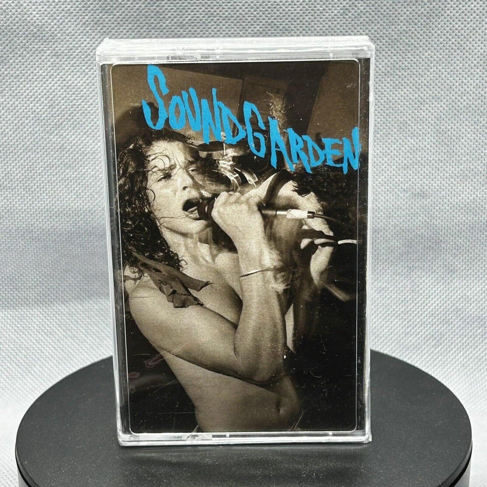 Soundgarden. Screaming Life / Fopp (MC White/Reissue/Аудиокассета)