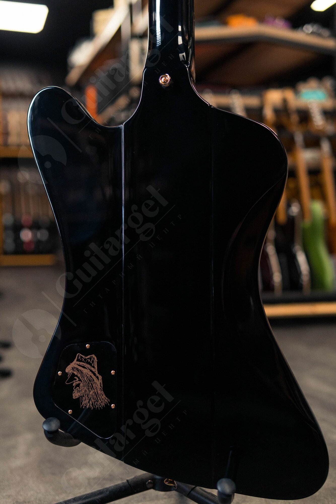 Бас-гитара Epiphone Rex Brown Thunderbird с кейсом — фото 1