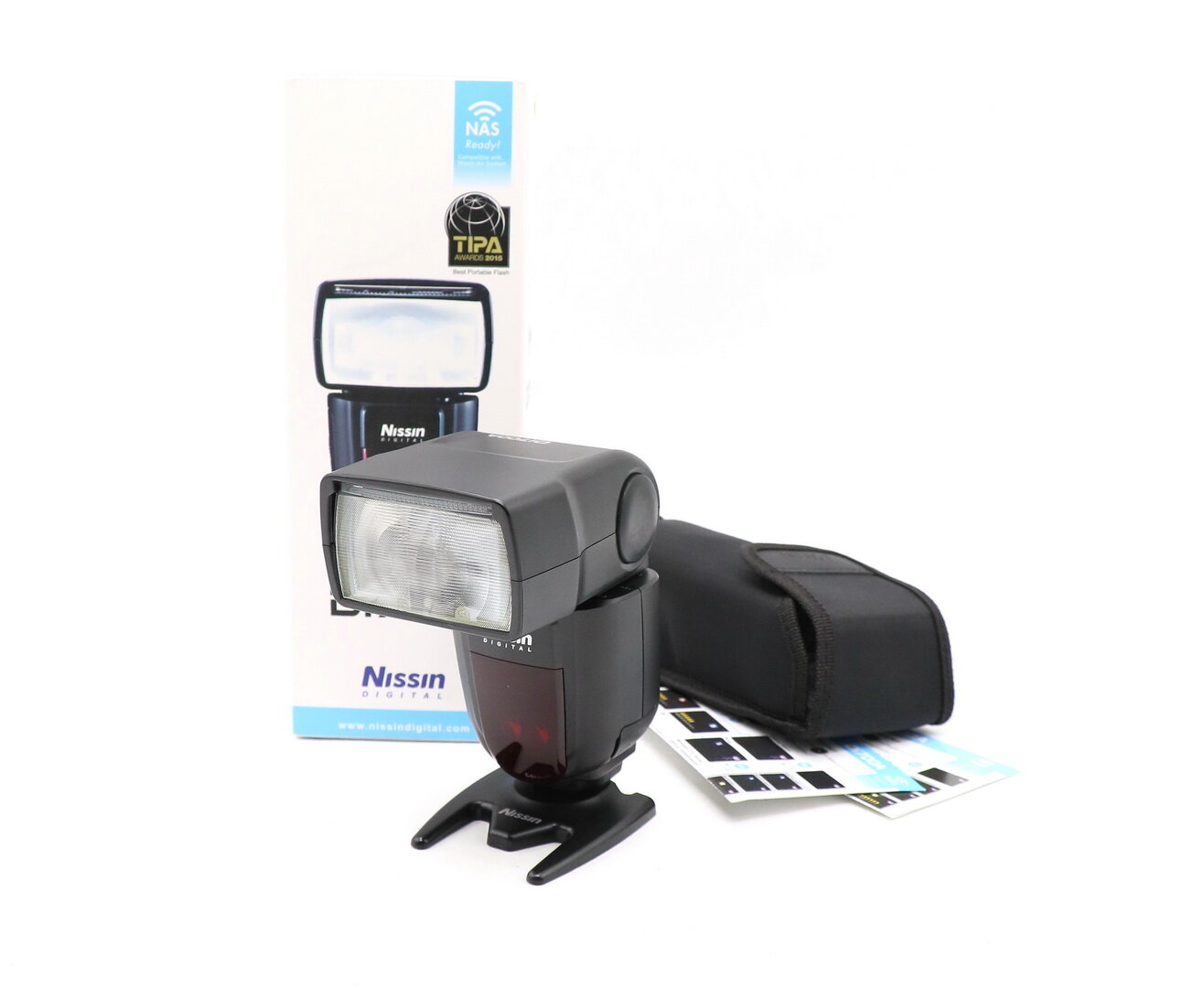 Фотовспышка Nissin Di-700A for Fujifilm в упаковке