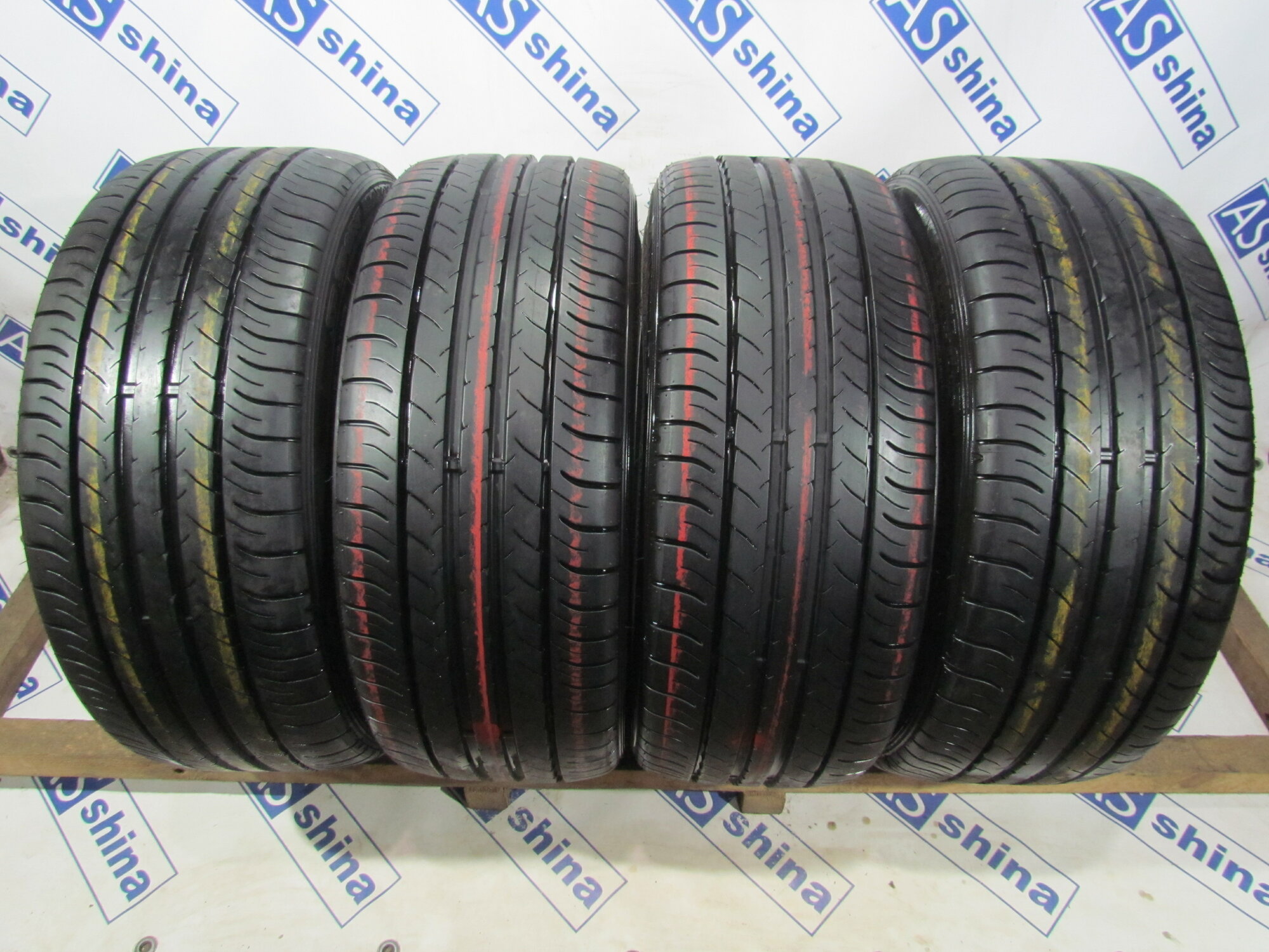 Комплект (4 шт) Dunlop SP Sport Maxx 050 235 45 R18 летние БУ шины 5-10% износ , артикул 0027521