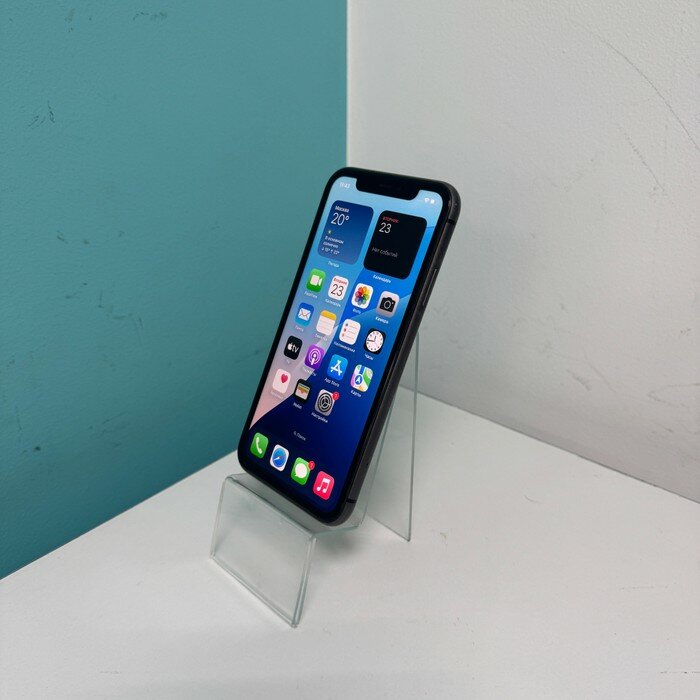 Смартфон Apple iPhone 11 4/128 Серый — фото 1