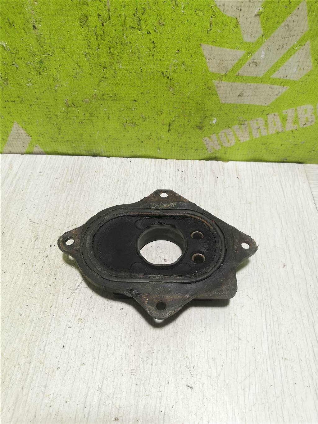 Подушка под моновпрыск VW Golf 3 Vento 91-97