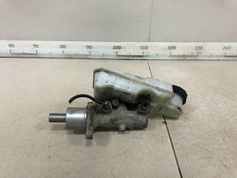 Цилиндр тормозной главный Ford Focus 2 DA 2005-2008 кат.номер: 1547478 1743324