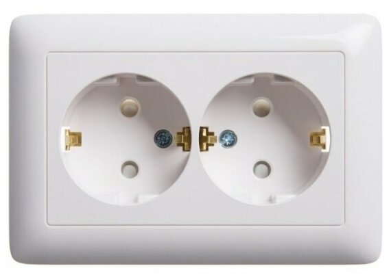 Розетка Systeme Electric (schneider Electric) SCHNEIDER ELECTRIC 2-м СП Хит 16А IP20 с заземл. защ. шторки, белый, RS16-231-B