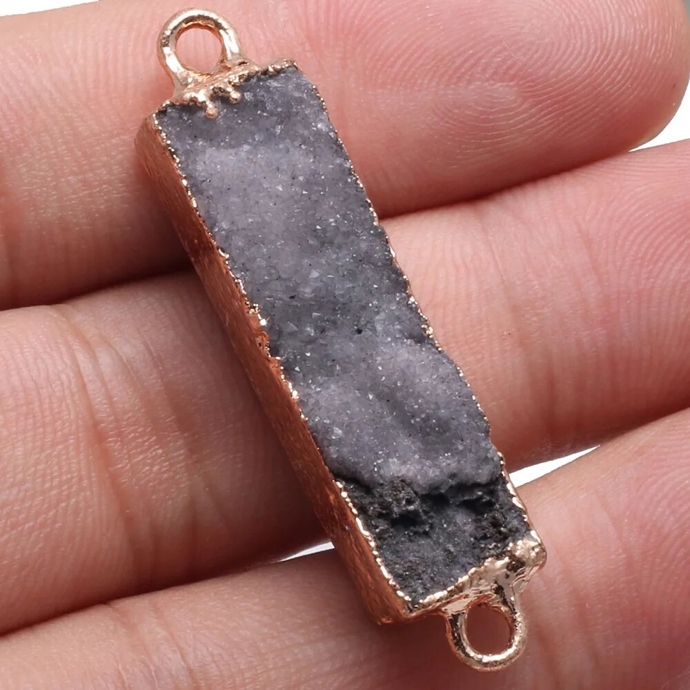 Серый агат, кристалл для украшений