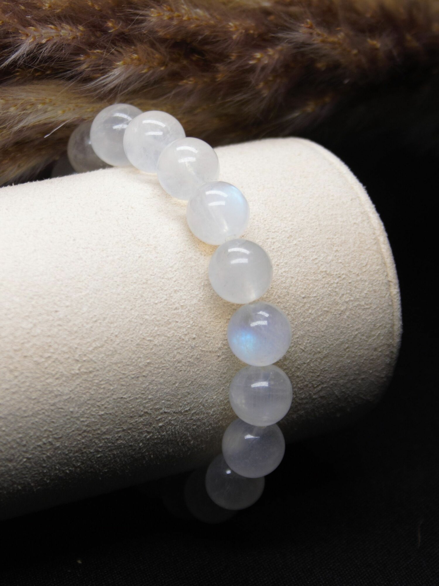 Бусины-браслет лунный камень АAА шар гладкий 10 мм (20 см), Suntrim