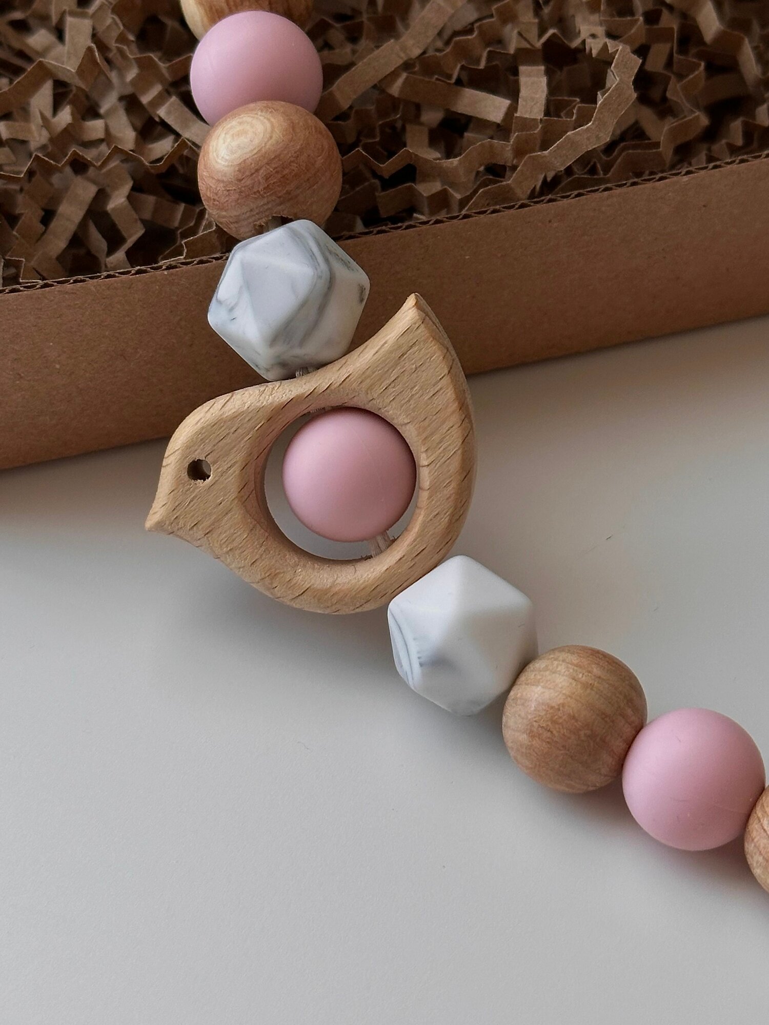 Держатель для соски пустышки силиконовый птичка розовый