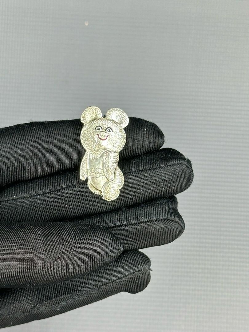 Значок Олимпийский Мишка "Олимпиада-80" Длина 3,2 см Ц15К СССР