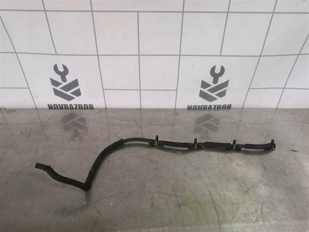 Трубка топливная Skoda Octavia A5 1Z 04-13