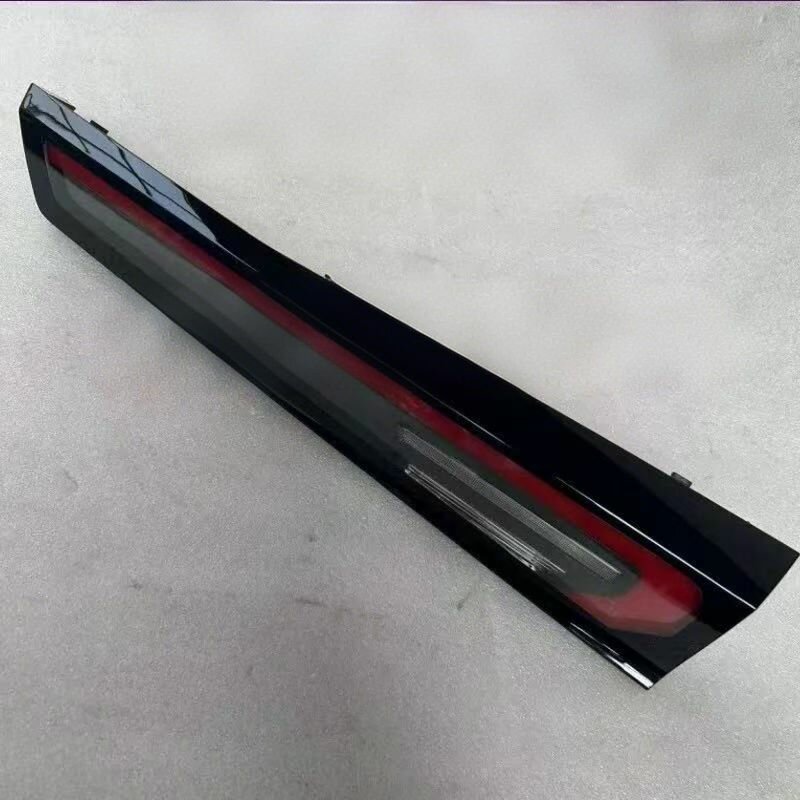 Задний фонарь в крышку правый Kaiyi E5