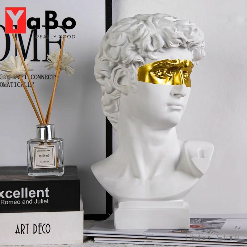 Фигурка декоративная