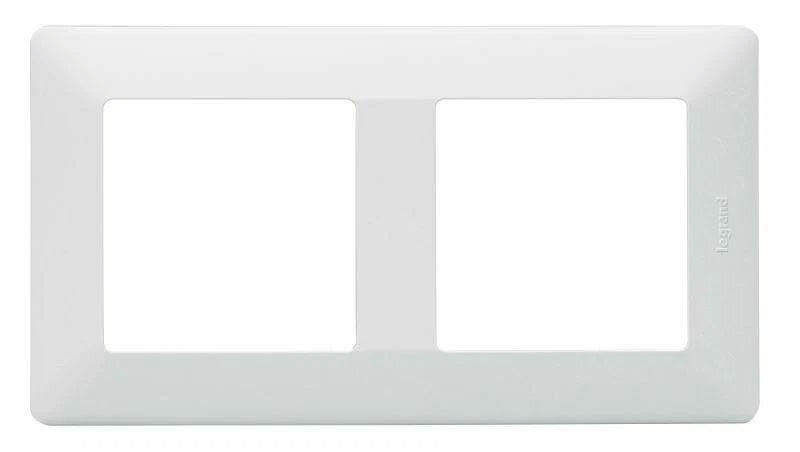 754002, Legrand Valena LIFE Белая Рамка 2-местная универсальная скрытая установка. Оригинал!