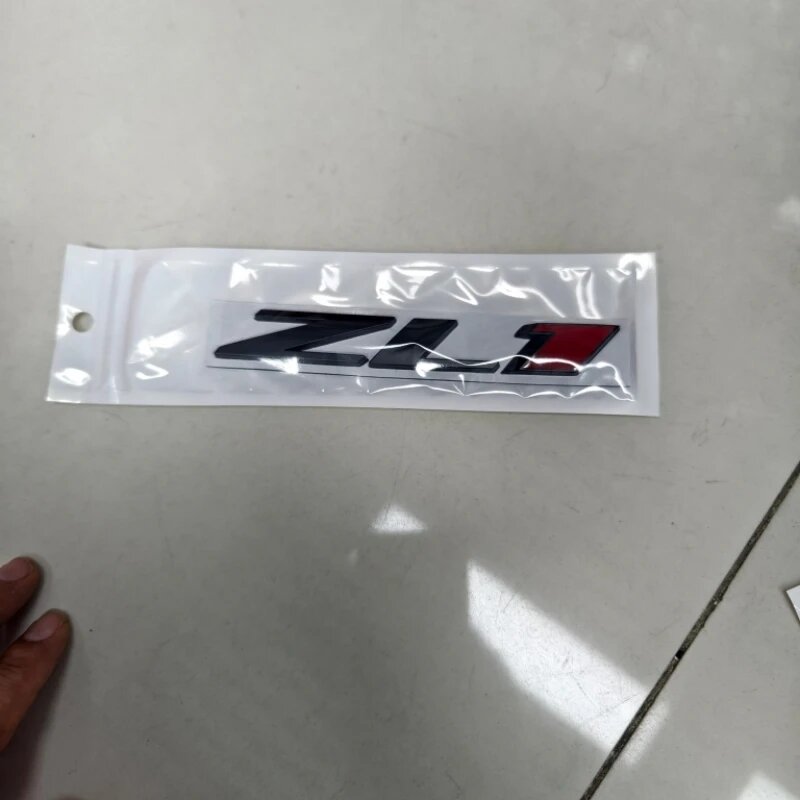Эмблема ZL1, значок Chevrolet Camaro, black red