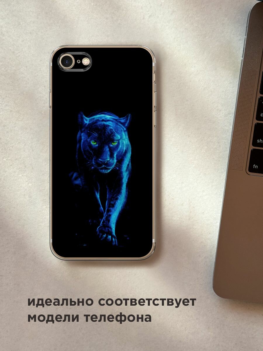 Чехол на Apple iPhone 7 / Айфон 7 с принтом "Пантера в лунном свете" — фото 1