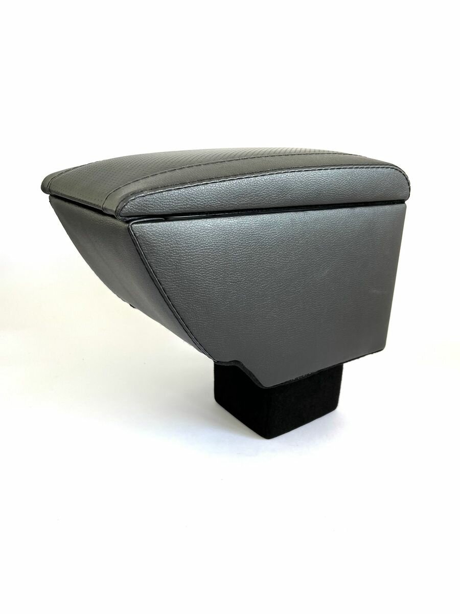 Подлокотник Ford focus II (2005-2011) с вставкой в подстаканник кожаный (черный, перфорированная крышка) для форд фокус 2