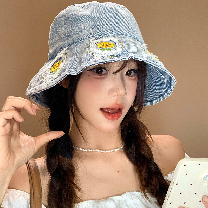 Джинсовая рыбацкая шляпа с японской литературной цветочной вышивкой для женщин весной и осенью, универсальная походная шляпа на открытом воздухе, солнцезащитный козырек и солнцезащитная шляпа.