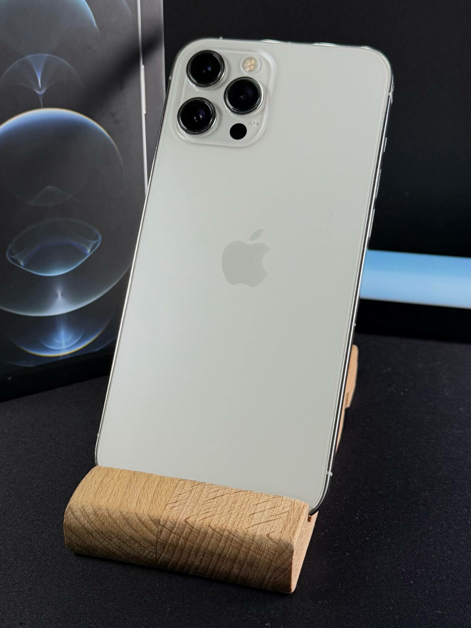 Смартфон Apple iPhone 12 Pro Max, 128gb, Silver, RU, nano SIM + eSIM