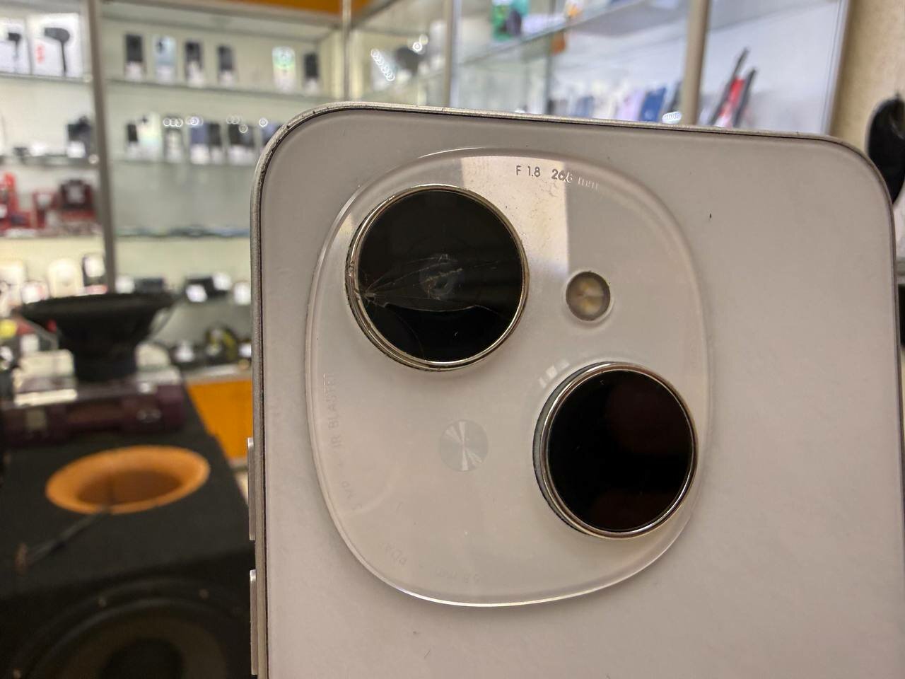 Смартфон Tecno SPARK Go 1, 3/64 GB, 2 nano-SIM,белый(Б/У)Уценка