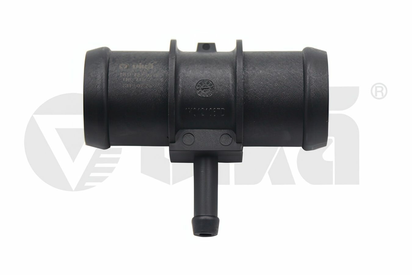 Фланец системы охлаждения для Шкода Октавия 2, Фольксваген Гольф 5, 6, Плюс 5, Джетта 3 11211797701 VIKA