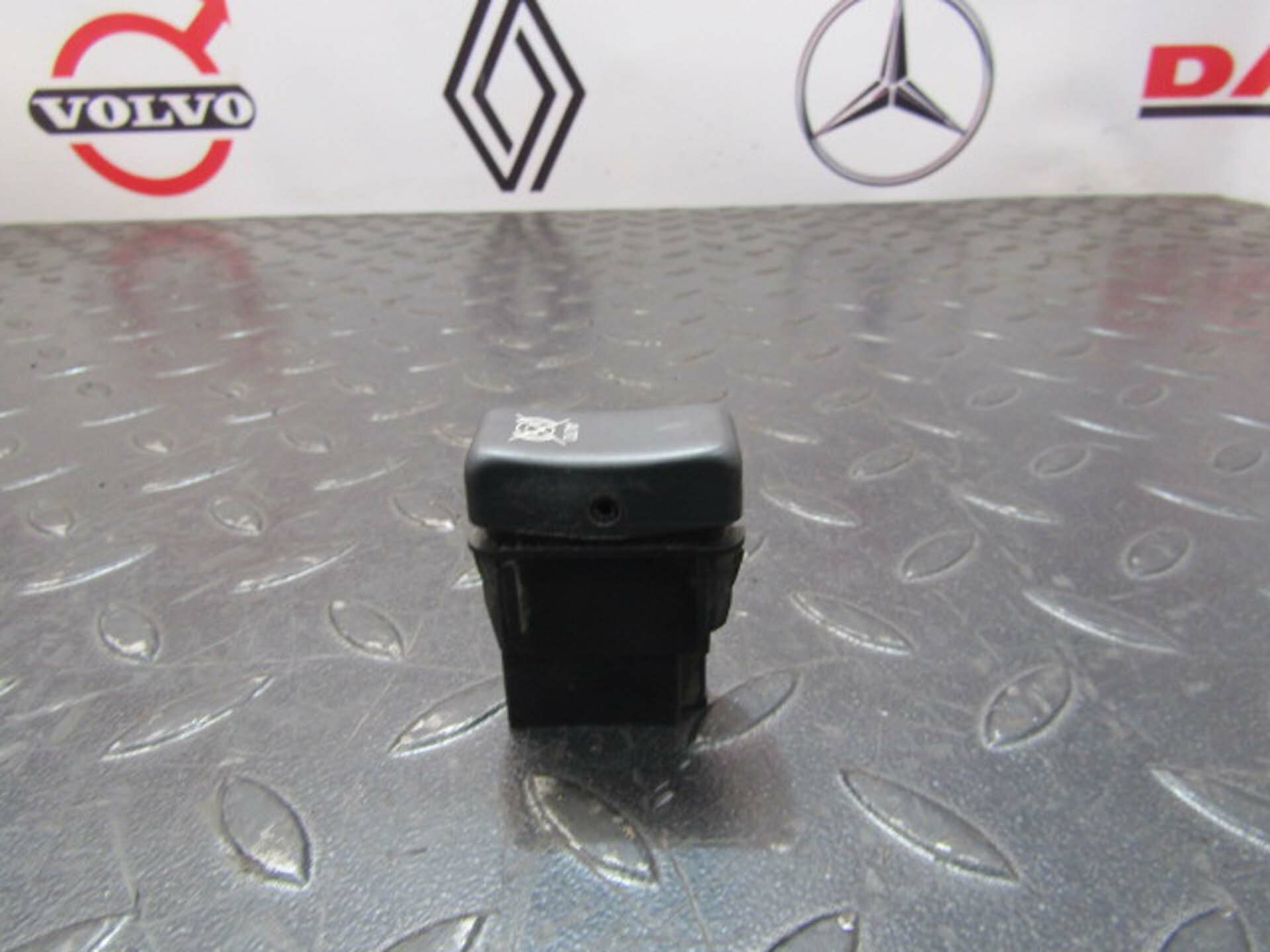 Кнопка многофункциональная MAN TGA, TGS, TGM, TGL