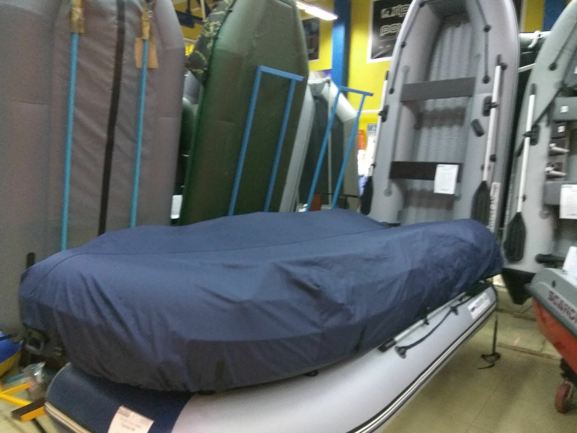 Тент на лодку ПВХ 390-400 см.600PU RIp Stop синий GLASH.