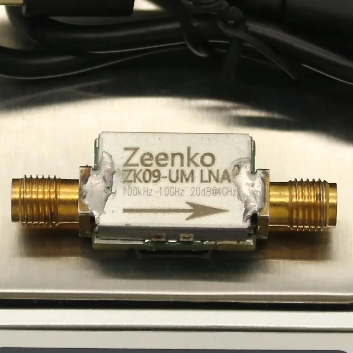 Zeenko ZK09-UM LNA 100 кГц-10 ГГц 20 дБ