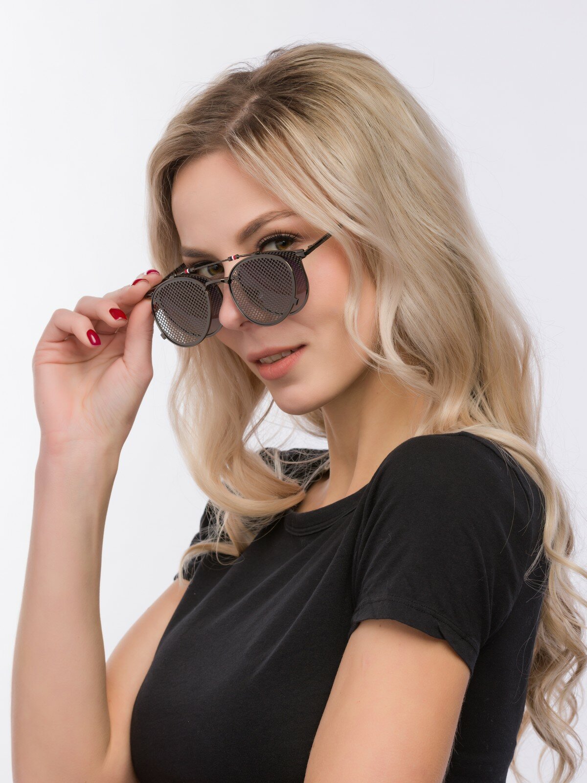 Солнцезащитные очки