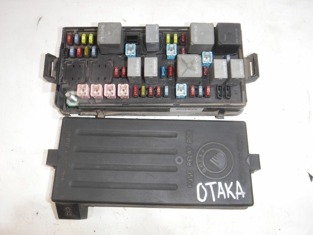 Блок предохранителей Geely CK 1700352180