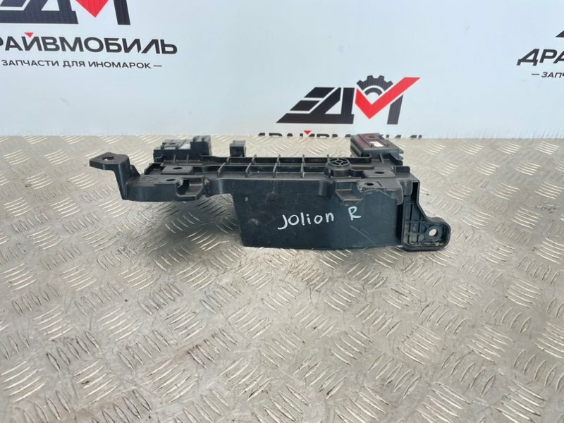 Б/У Кронштейн решетки радиатора Haval Jolion 2020 Прав. nприсутствует дефект крепления 61159 HAVAL арт. 5509103XST13A