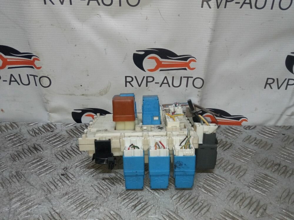 Блок предохранителей Nissan Almera N16 2000-2006 243505M310