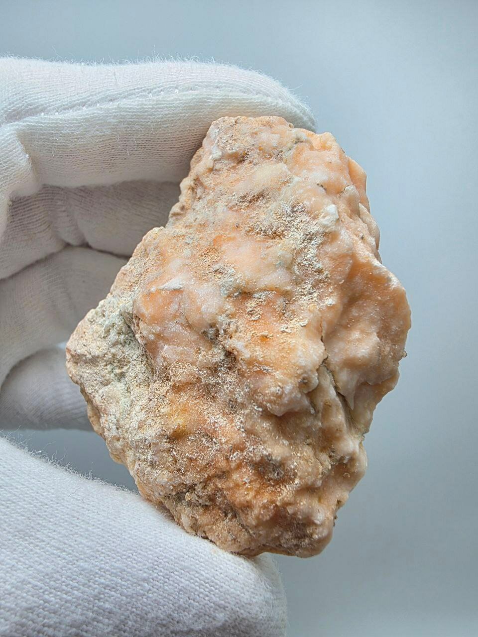 Ангидрит (розовый) 60 мм, 82 г.