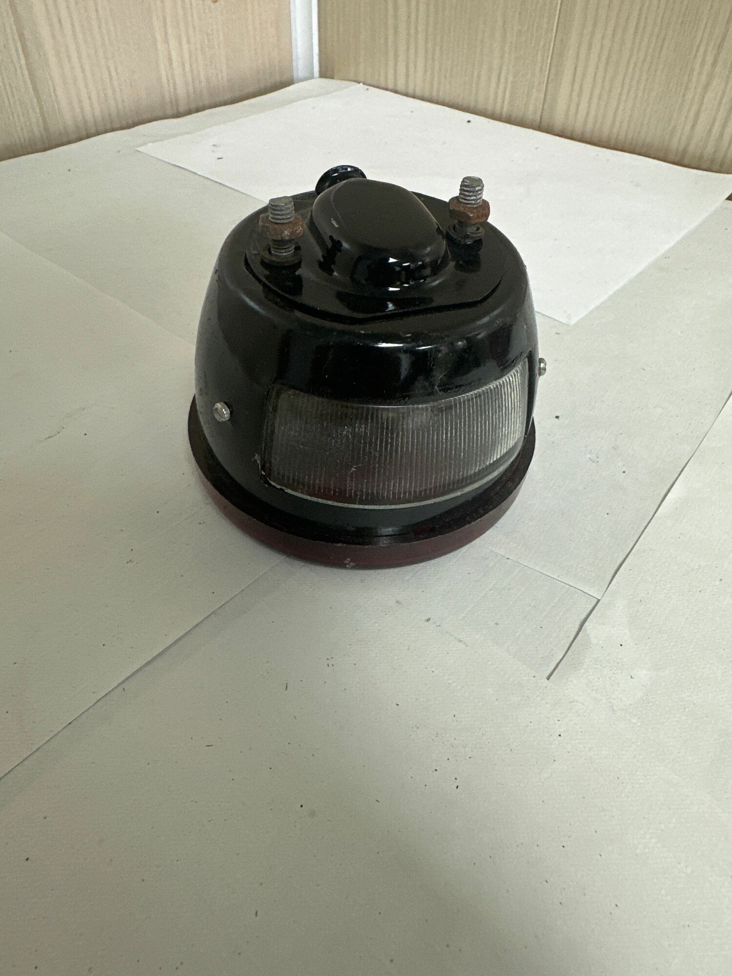 Фонарь задний левый с подсветкой газ 52