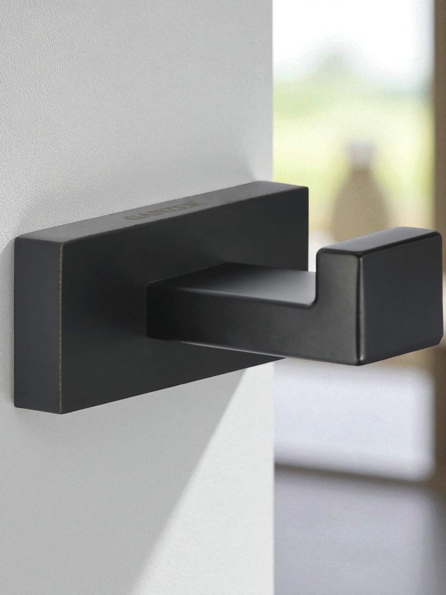 Крючок одинарный GANZER GZ88051-C