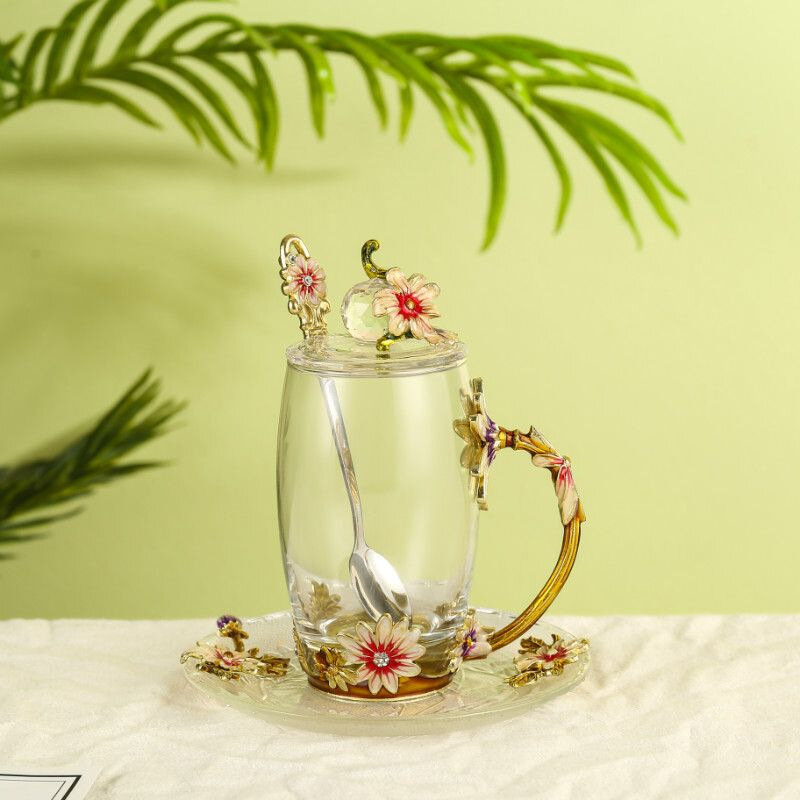 Чайная чашка "Маргаритка", хрустальное стекло, с цветочной эмалью, 350мл--золотой