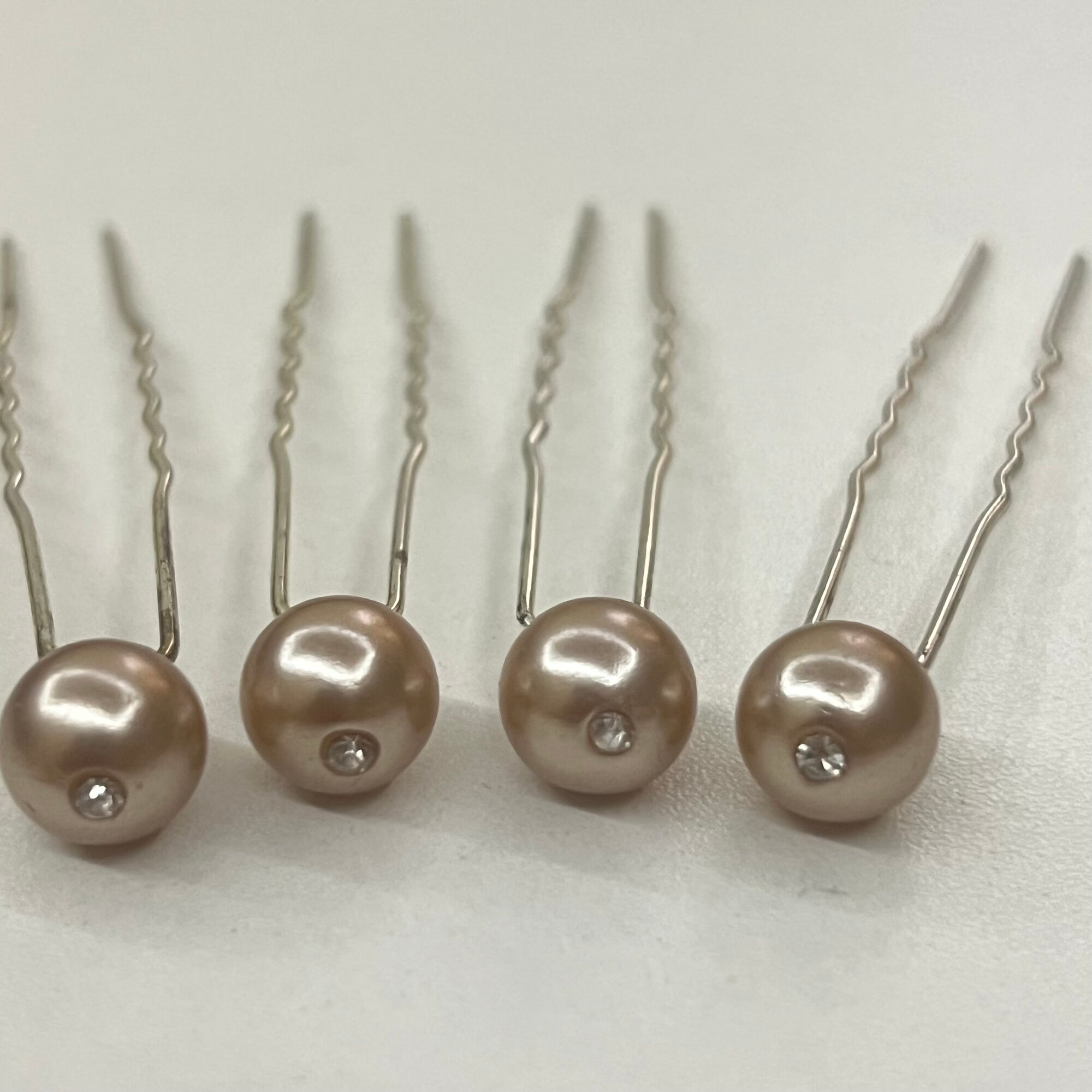 Шпильки для волос