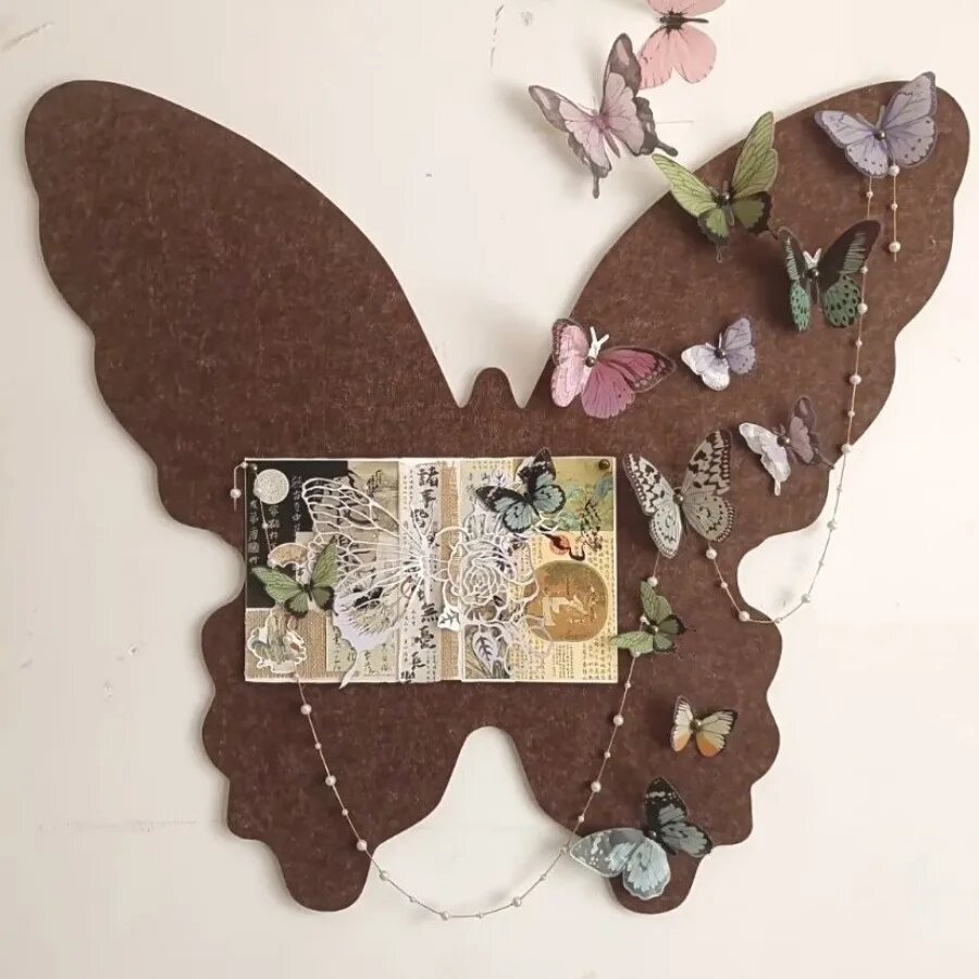 Фетровые наклейки на стену бабочка красный Red Curry