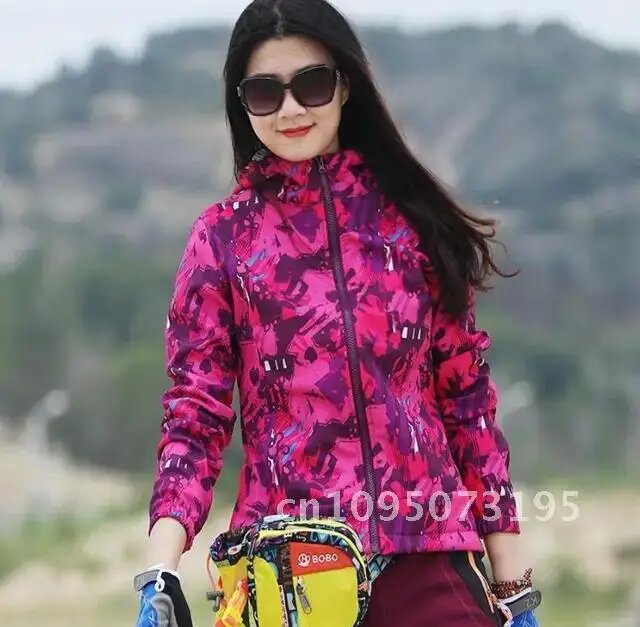 Женские зимние куртки softshell Polyester