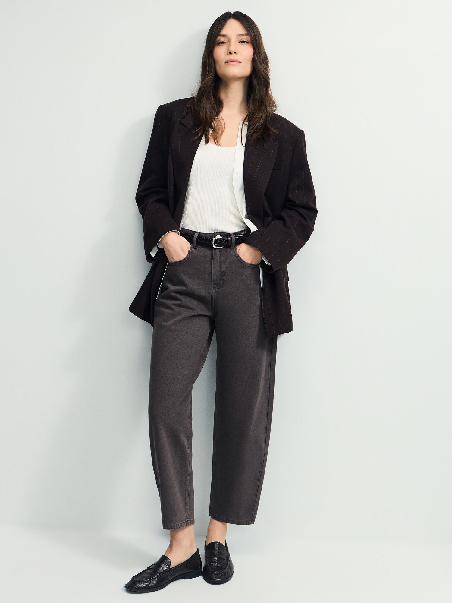 Джинсы barrel leg 