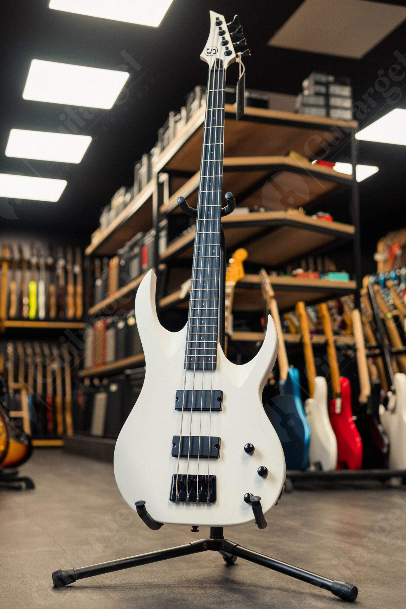 Бас-гитара S by Solar AB4.4W