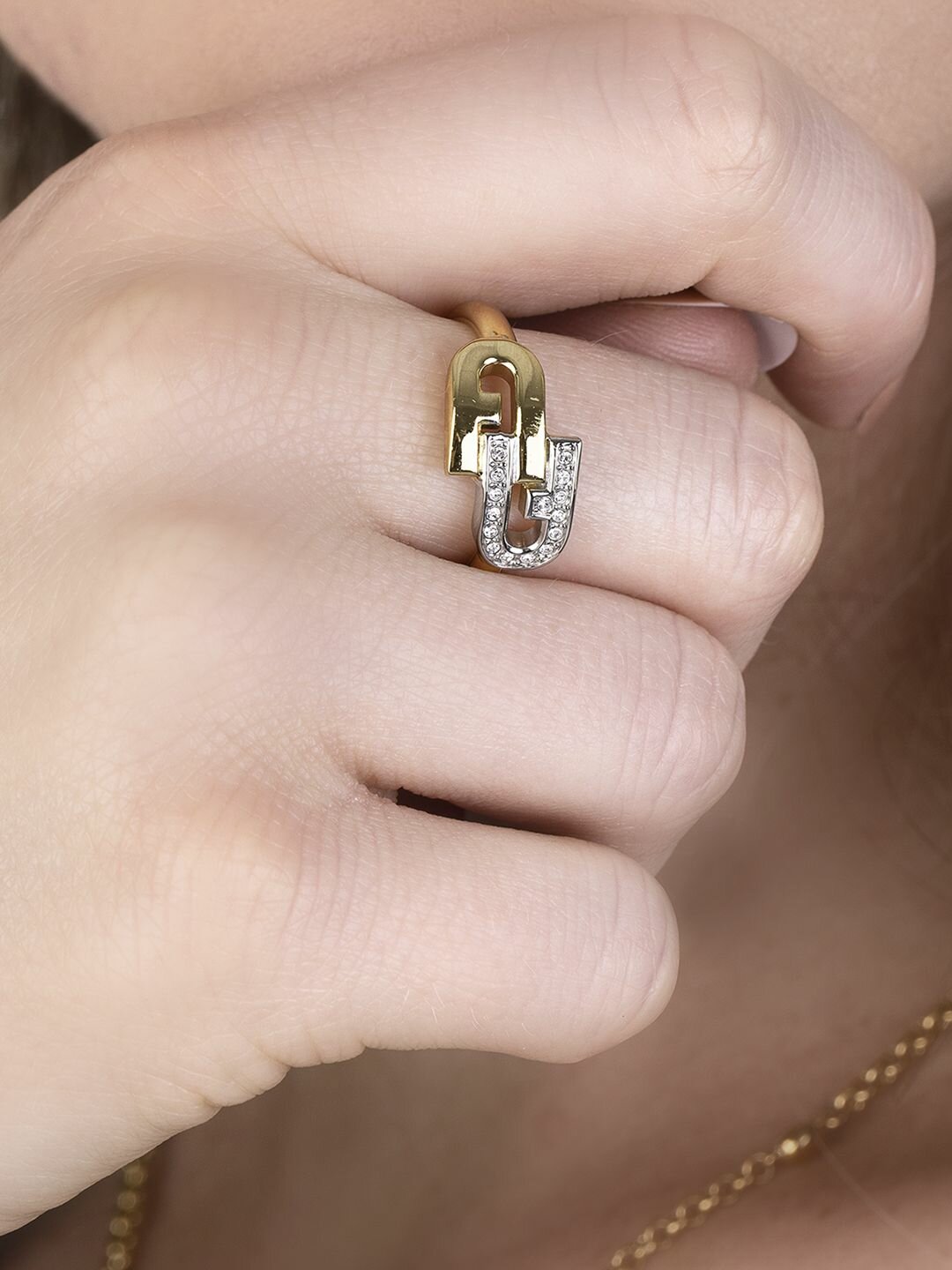 Кольцо, кристалл