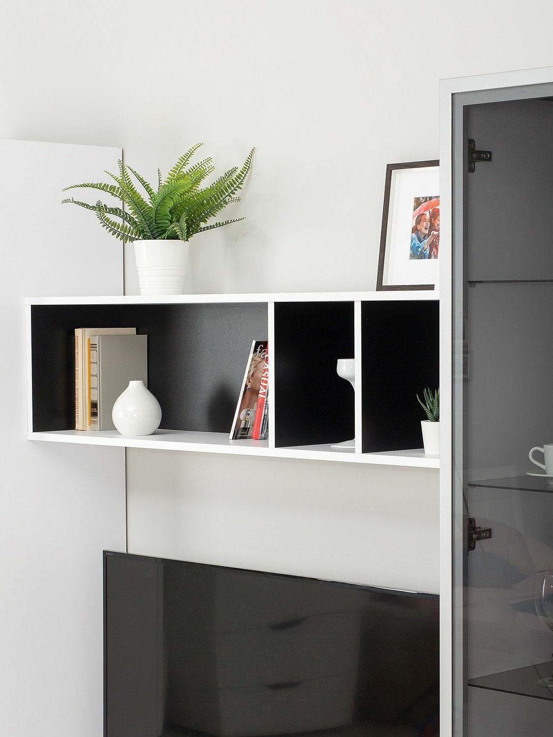 ARNIKA Полка настенная Сидней, 130х27.2х30.5 см, белый, черный